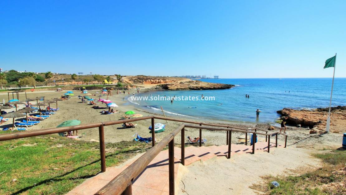 Costa Blanca 3 bed quad house Playa Flamenca